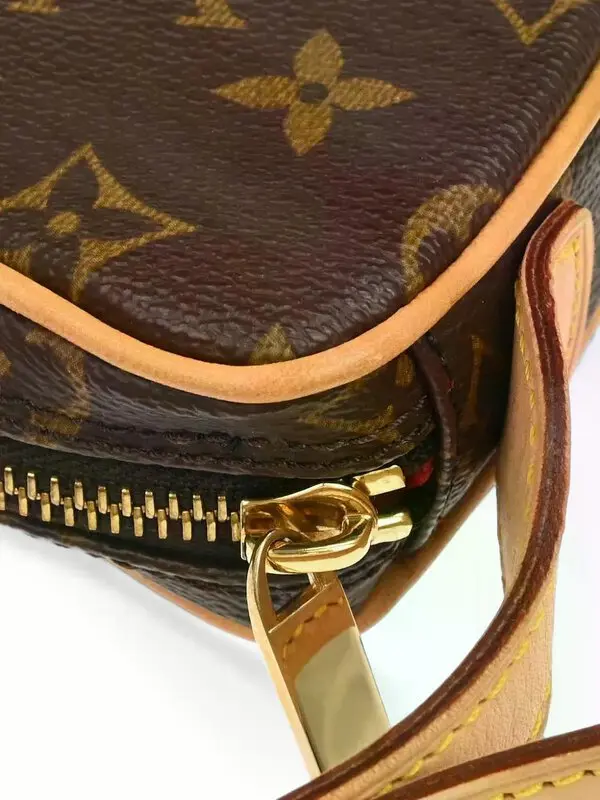 LOUIS VUITTON 2005 Monogram Pochette Croissant Shoulder Bag
