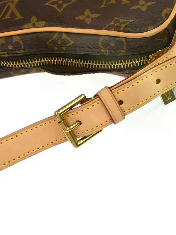 LOUIS VUITTON 2005 Monogram Pochette Croissant Shoulder Bag