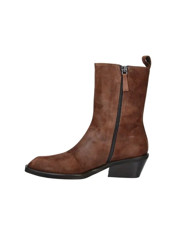 POEVE Boots "elow