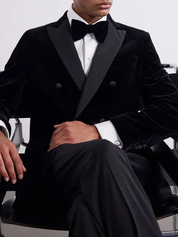 Mr P. Pre-tied Cotton-velvet Bow Tie