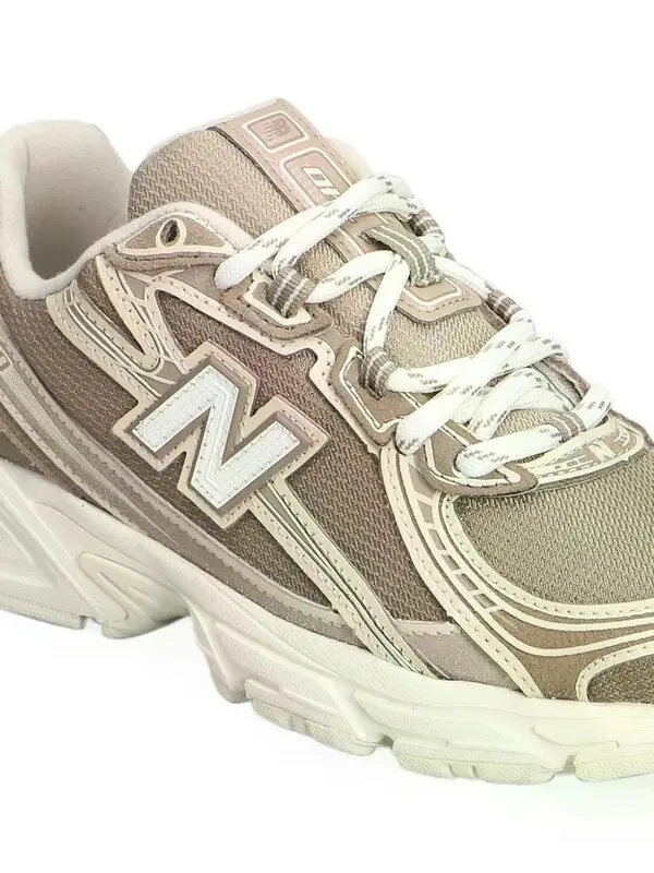 NEW BALANCE 740 Sneakers