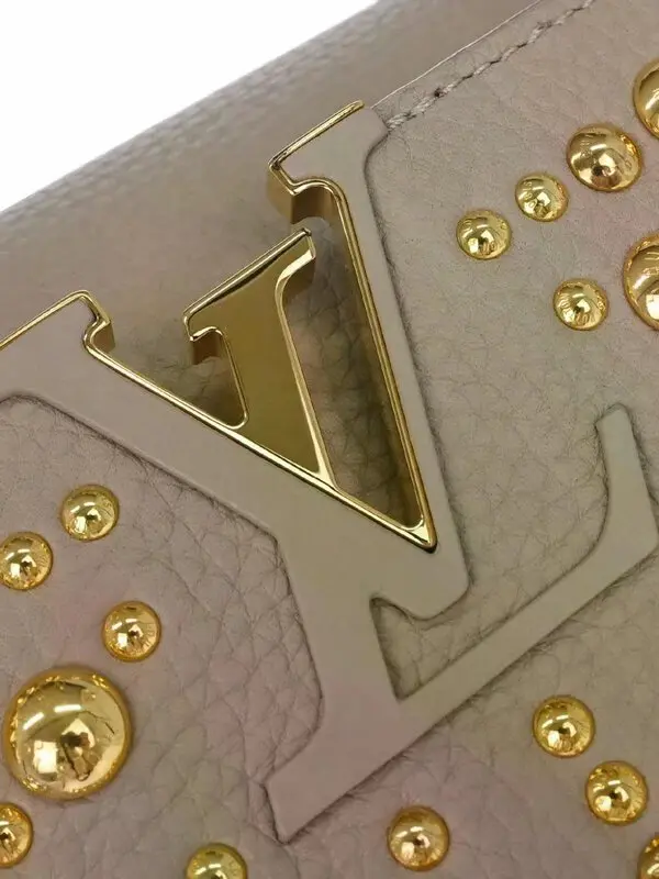 LOUIS VUITTON Mm Capucines Tote Bag - Neutrals