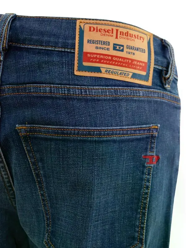 DIESEL® D-strukt Slim-fit Jeans
