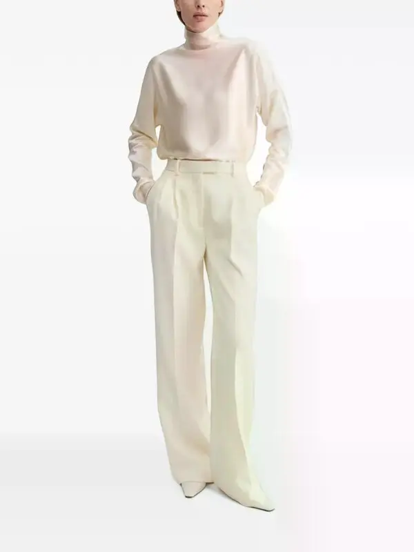 Almada Label Maddy High-neck Shirt