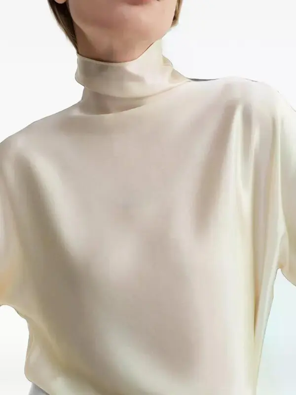 Almada Label Maddy High-neck Shirt