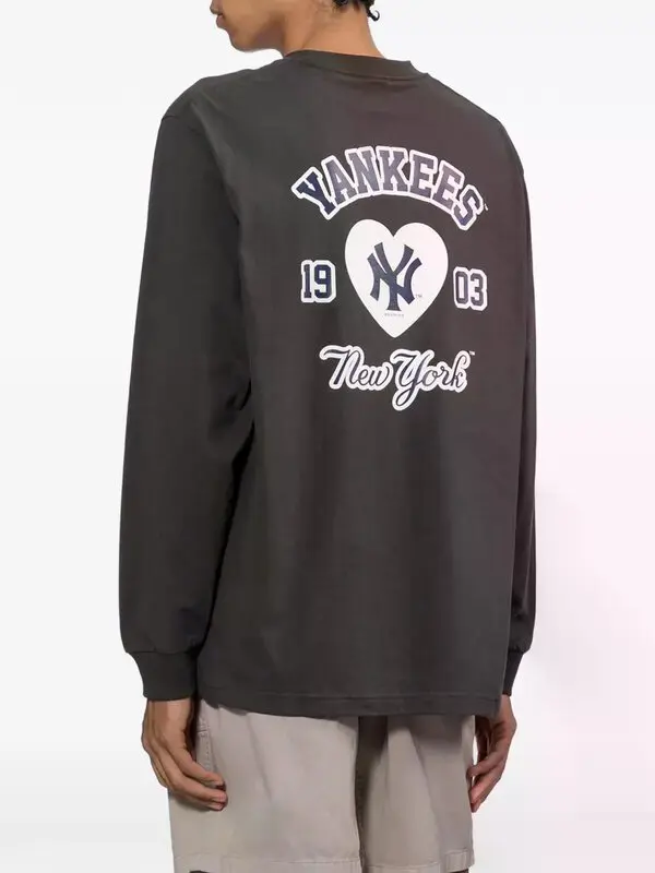New Era Logo-print Long-sleeve T-shirt