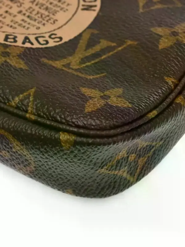 LOUIS VUITTON 2007 Mini Pochette Accessoires Clutch Bag