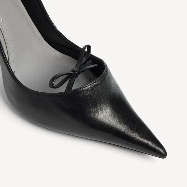 Balenciaga Bloom Pump