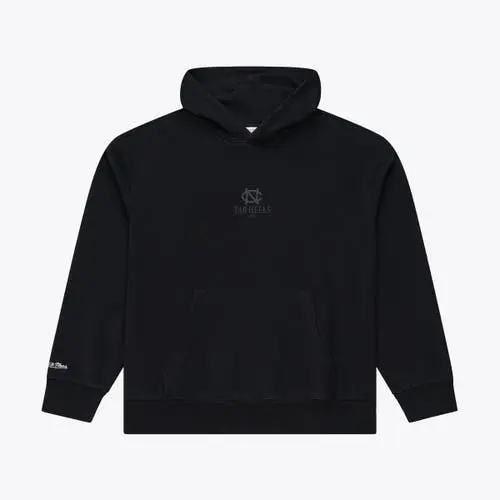 Mitchell & Ness North Carolina Tar Heels Monochrome Icon Fleece Hoodie - Black