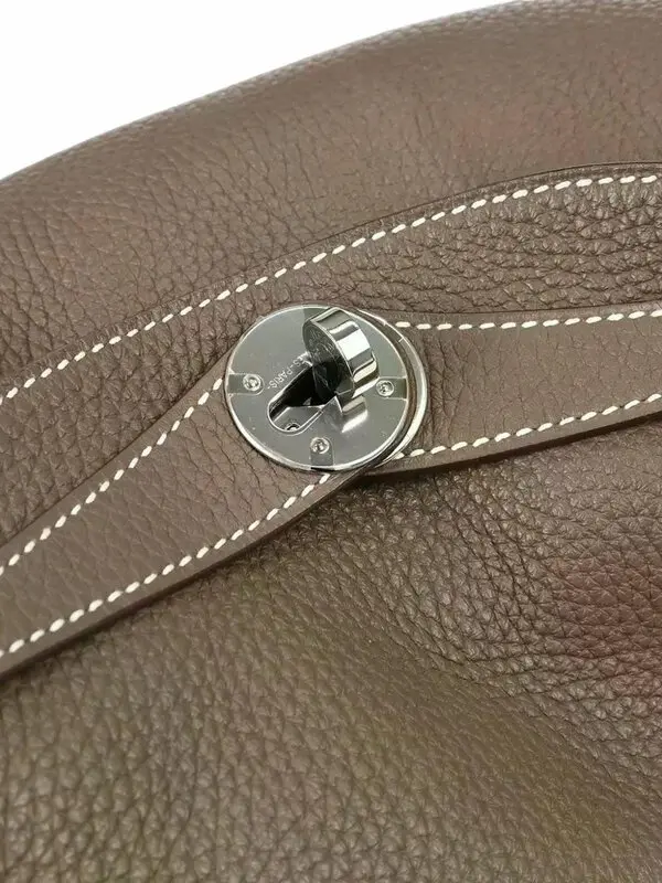 Hermès 2017 26 Lindy Shoulder Bag - Neutrals