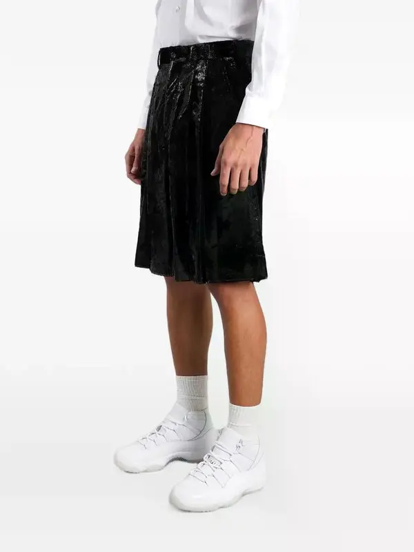 Comme Des Garçons Coated-finish Pleated Shorts