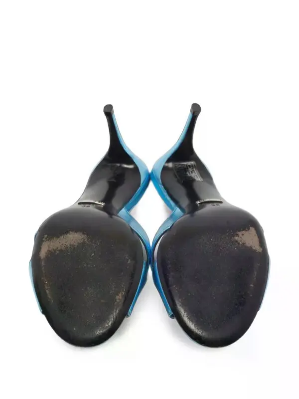 Gucci Betsy Crossover-straps Sandals