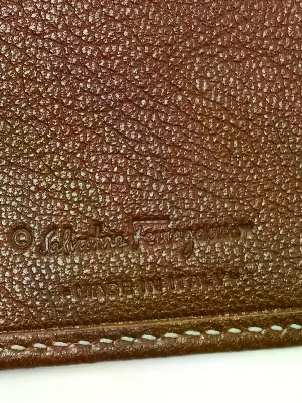 FERRAGAMO Gancini Trifold Leather Wallet
