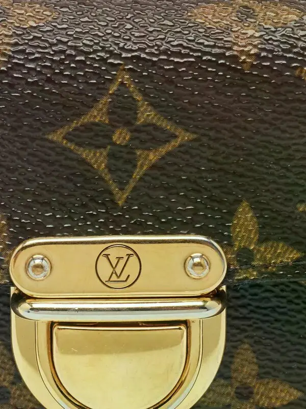 LOUIS VUITTON 2005 Koala Monogram Compact Wallet