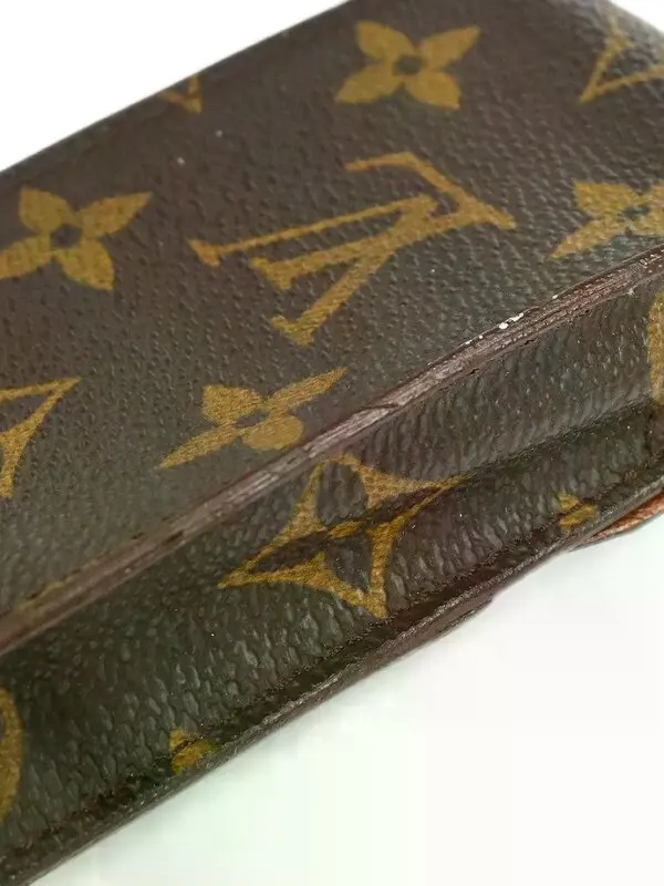 LOUIS VUITTON Monogram Cigarette Case