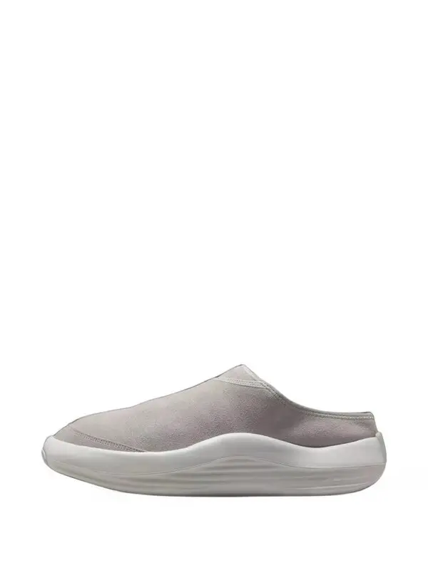 Nike Jordan Future Mules