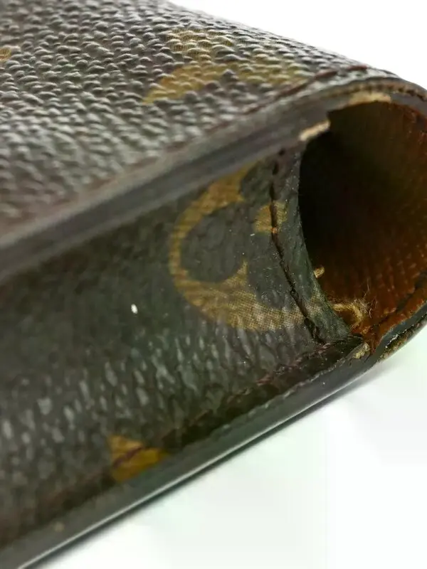 LOUIS VUITTON Monogram Etui Cigarette Case