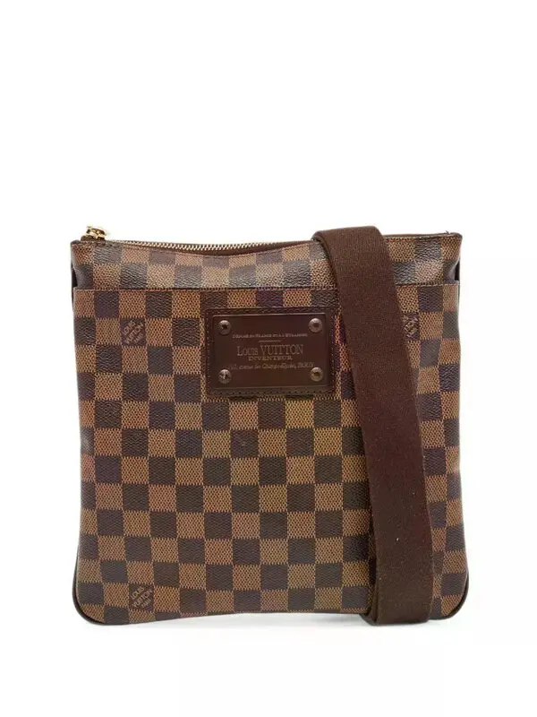 LOUIS VUITTON 2010 Brooklyn Pochette Damier Ebene Shoulder Bag - Brown