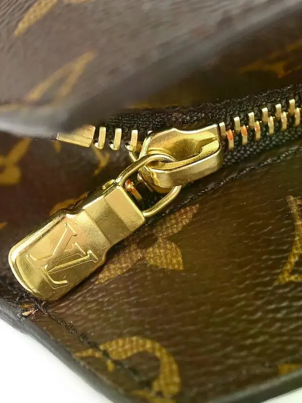 LOUIS VUITTON Babylone Monogram Tote Bag