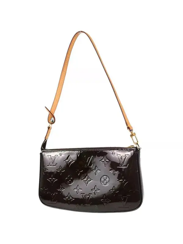 LOUIS VUITTON Vernis Pochette Accessoires Handbag
