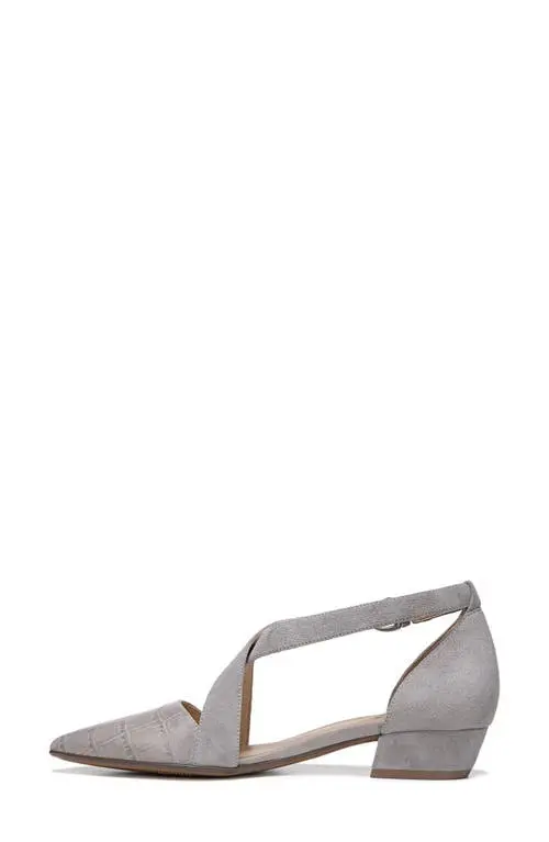 Naturalizer Blakely Pump