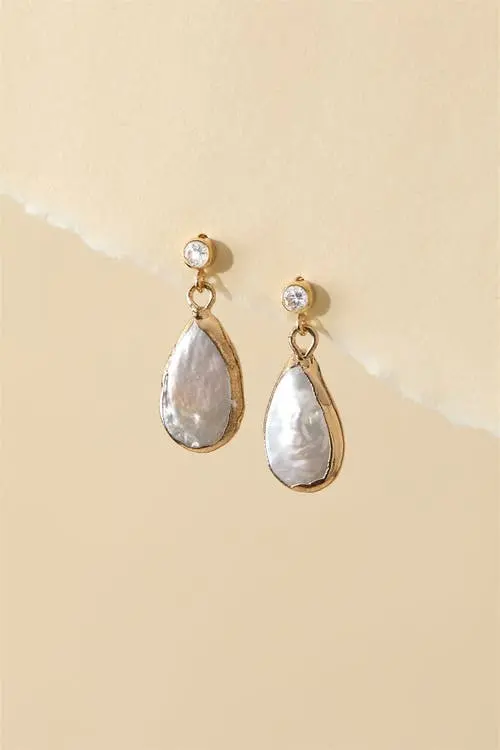 SET & STONES Camille Baroque Pearl Earrings