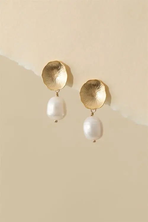 SET & STONES Dylan Pearl Earrings