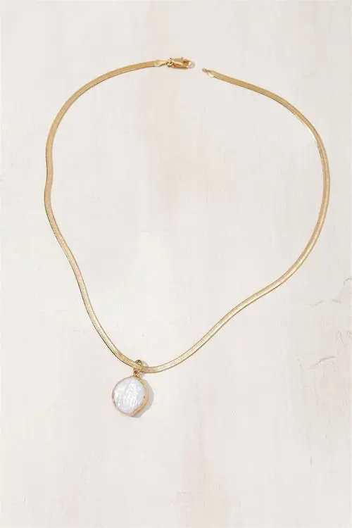 SET & STONES Serina Pearl Necklace - Gold