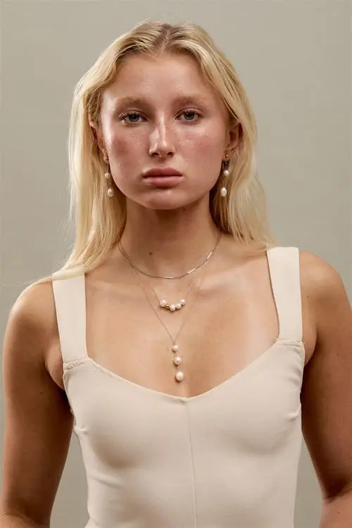 SET & STONES Portia Pearl Necklace