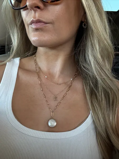SET & STONES Gianna Initial Necklace - Gold/b