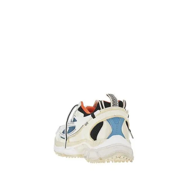 Off-White Worn Out Effect 'be Right Back' Sneakers - Multicolor