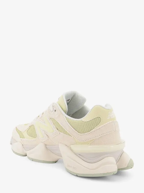 NEW BALANCE U9060 Suede Sneakers - Green