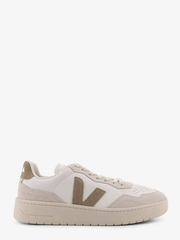 VEJA V90 Leather Sneakers With Suede Inserts