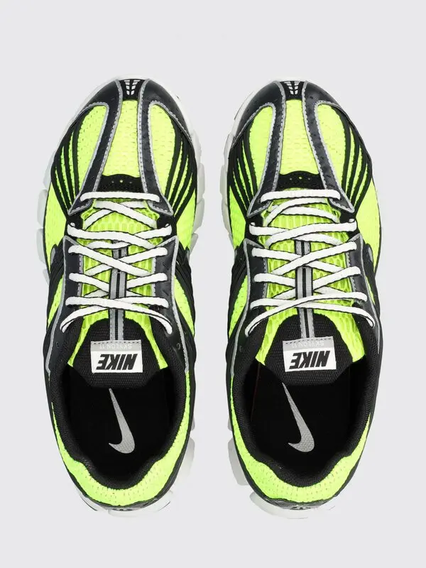 Nike Zoom Skylon 11 Low-top Trainers With Swoosh Logo And Serrated Sole - Yellow