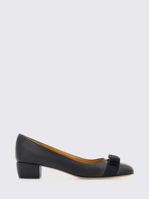 FERRAGAMO Pump