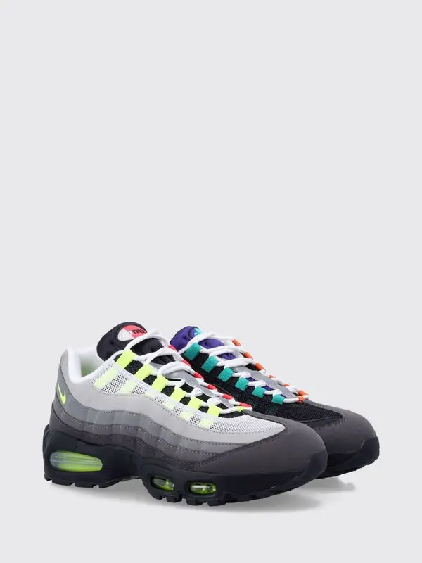 Nike Sneakers - Grey