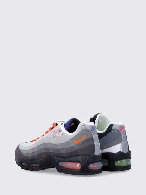Nike Sneakers - Grey