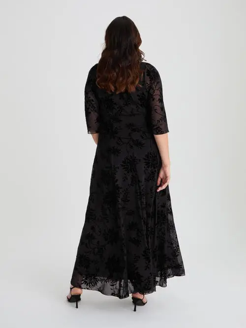 SCARLETT & JO Verity Vintage Floral Maxi Dress - Vintage Black