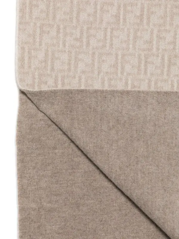 Fendi Ff Wool Scarf - Grey