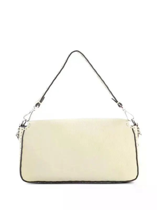 Fendi Selleria Baguette Nm Bag Leather Medium Shoulder Bag - Green