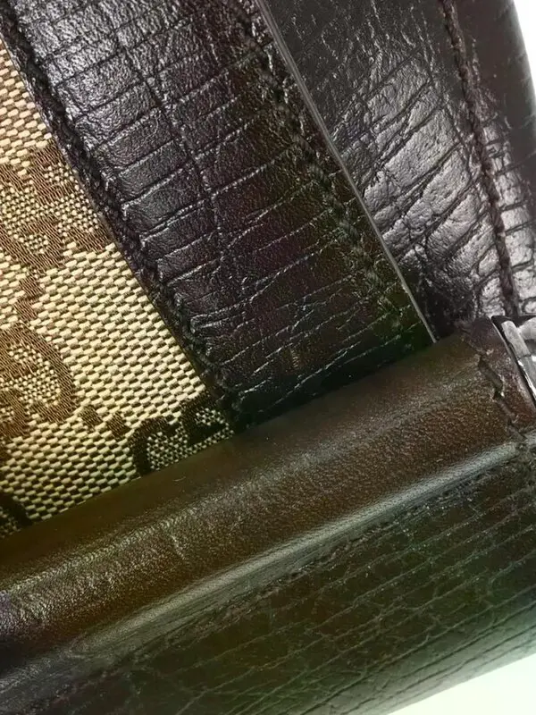 Gucci Bamboo Gg Supreme Shoulder Bag