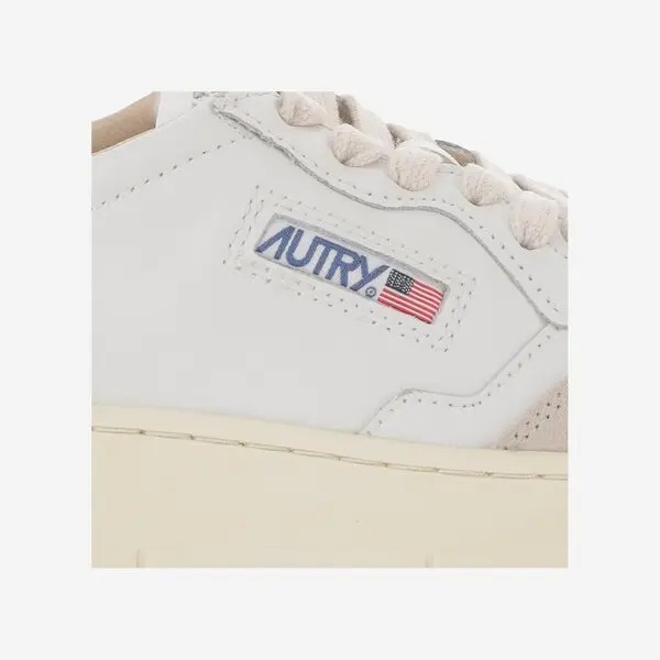 AUTRY Medalist Low Sneakers