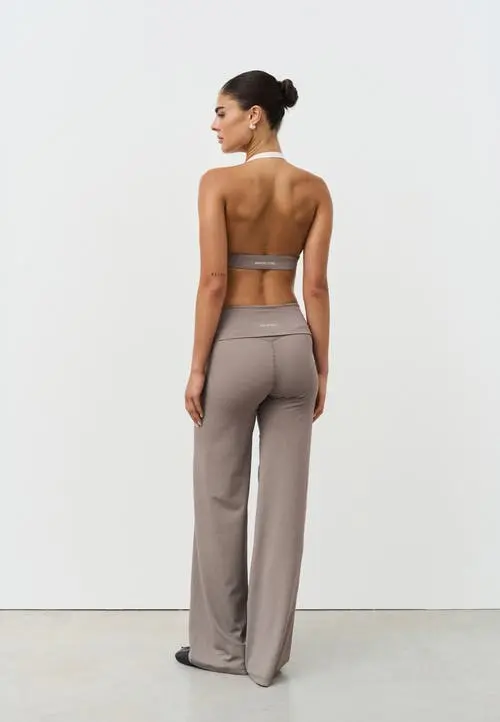 SISTERLY TRIBE Softsculpt Halter Bra - Clay
