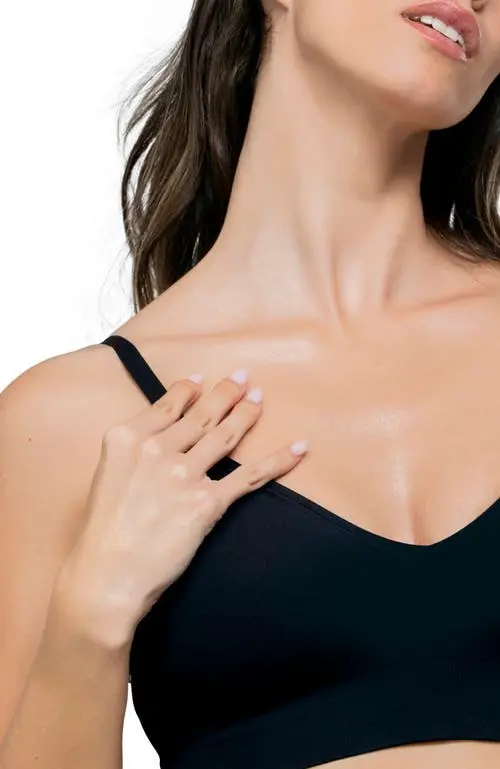 UNDEROUTFIT The Neckline Pullover Bralette - Black
