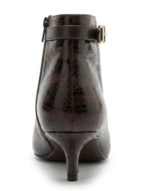 PROLOGUE SHOES Juxon Kitten Heel Boot
