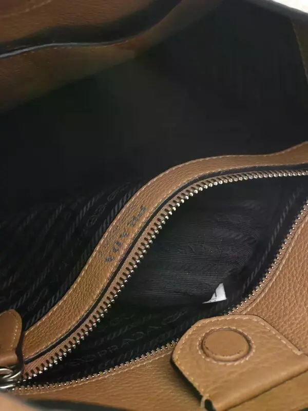 Prada 2013-2026 Medium Vitello Daino Soft Hobo Satchel