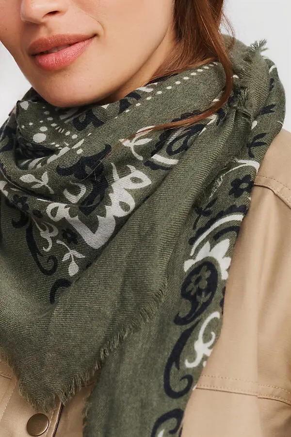 MAISON LECOMTE FLAMENT Cashmere Scarf