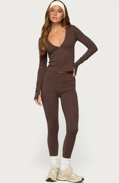 EDIKTED Seana V-neck Long Sleeve Performance Top