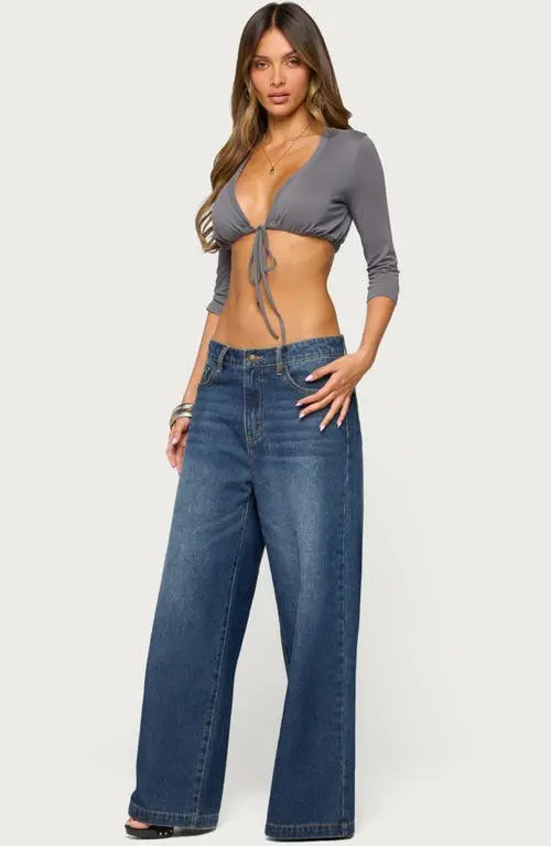 EDIKTED Nasha Cropped Three-quarter Sleeve Top