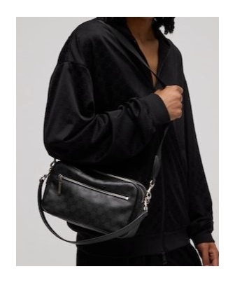 Gucci Essence Classic Small Crossbody Bag